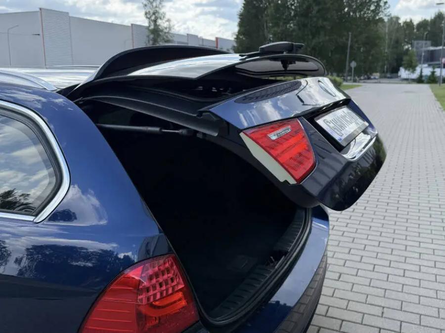 Blue BMW 318 2011 in Riga, with an engine capacity of 2.00 L and mileage of 247 thousand km for 4700 €, photo 34 on AUTOMOTO.COM.LV
