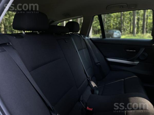 Zils BMW 318 2011 Rīga, ar dzinēja tilpumu 2.00 L un nobraukumu 340 tūkst. km par 3995 €, foto 11 vietnē AUTOMOTO.COM.LV