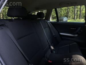 Zils BMW 318 2011 Rīga, ar dzinēja tilpumu 2.00 L un nobraukumu 340 tūkst. km par 3995 €, foto 11 vietnē AUTOMOTO.COM.LV