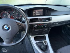 Blue BMW 318 2011 in Ukmerge, with an engine capacity of 2.00 L and mileage of 289 thousand km for 3200 €, photo 10 on AUTOMOTO.COM.LV
