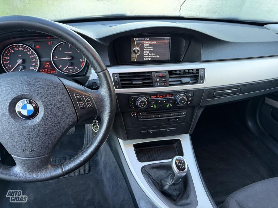 Blue BMW 318 2011 in Ukmerge, with an engine capacity of 2.00 L and mileage of 289 thousand km for 3200 €, photo 10 on AUTOMOTO.COM.LV
