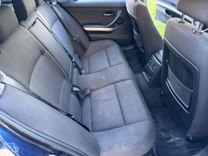 Blue BMW 318 2011 in Ukmerge, with an engine capacity of 2.00 L and mileage of 289 thousand km for 3200 €, photo 15 on AUTOMOTO.COM.LV