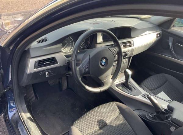 Zils BMW 318 2012 Viļņa, ar dzinēja tilpumu 0.00 L un nobraukumu 206 tūkst. km par 2500 €, foto 4 vietnē AUTOMOTO.COM.LV