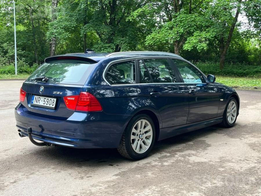 Zils BMW 318 2012 Rīga, ar dzinēja tilpumu 2.00 L un nobraukumu 0 tūkst. km par 4399 €, foto 6 vietnē AUTOMOTO.COM.LV