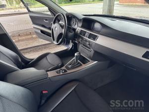Blue BMW 318 2012 in Ventspils, with an engine capacity of 2.00 L and mileage of 303 thousand km for 5600 €, photo 7 on AUTOMOTO.COM.LV