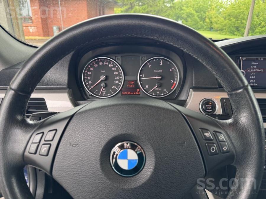 Blue BMW 318 2012 in Ventspils, with an engine capacity of 2.00 L and mileage of 303 thousand km for 5600 €, photo 9 on AUTOMOTO.COM.LV