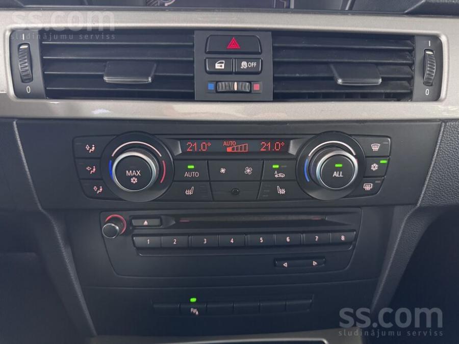 Blue BMW 318 2012 in Ventspils, with an engine capacity of 2.00 L and mileage of 303 thousand km for 5600 €, photo 22 on AUTOMOTO.COM.LV