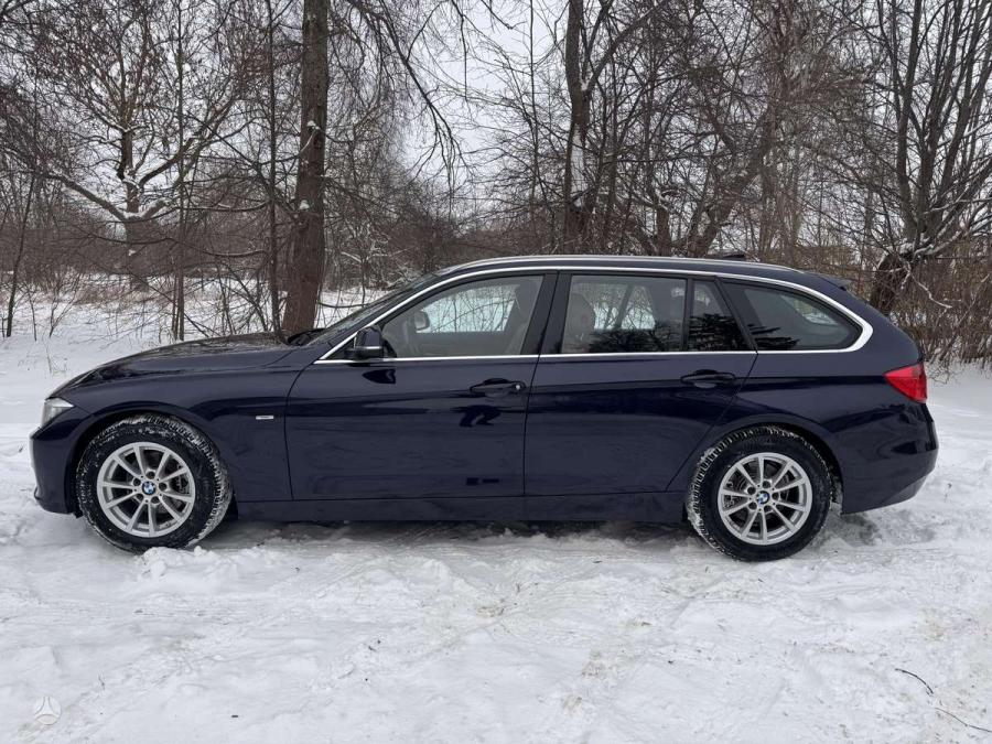 Blue BMW 318 2013 in Siauliai, with an engine capacity of 2.00 L and mileage of 233 thousand km for 6650 €, photo 10 on AUTOMOTO.COM.LV