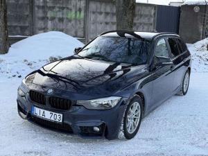 Blue BMW 318 2013 in Kaunas, with an engine capacity of 2.00 L and mileage of 290 thousand km for 8850 €, photo 2 on AUTOMOTO.COM.LV