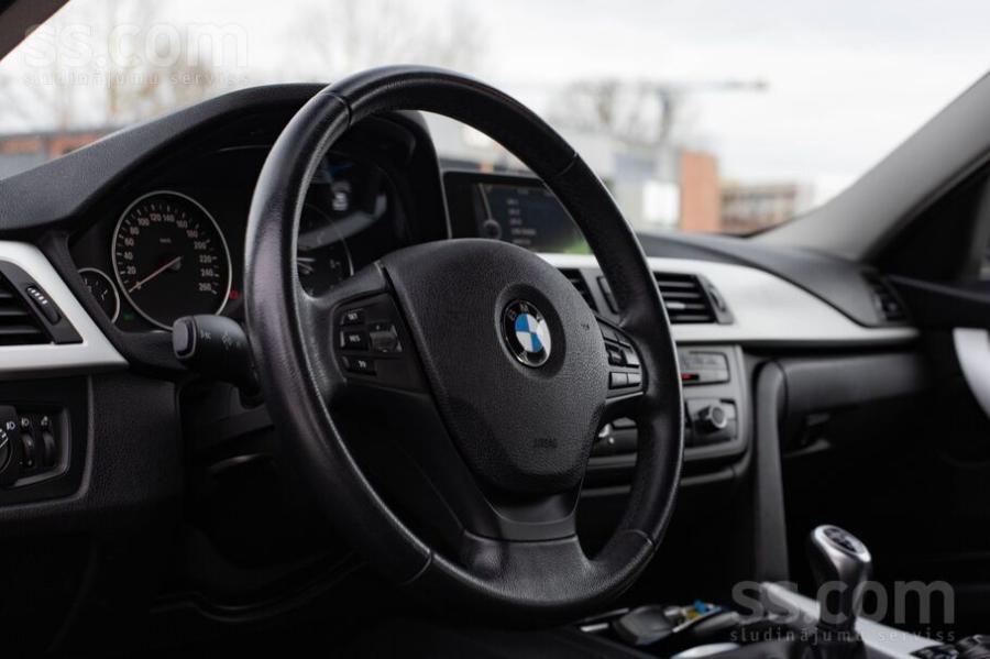 Zils BMW 318 2013 Rīga, ar dzinēja tilpumu 2.00 L un nobraukumu 207 tūkst. km par 8590 €, foto 16 vietnē AUTOMOTO.COM.LV