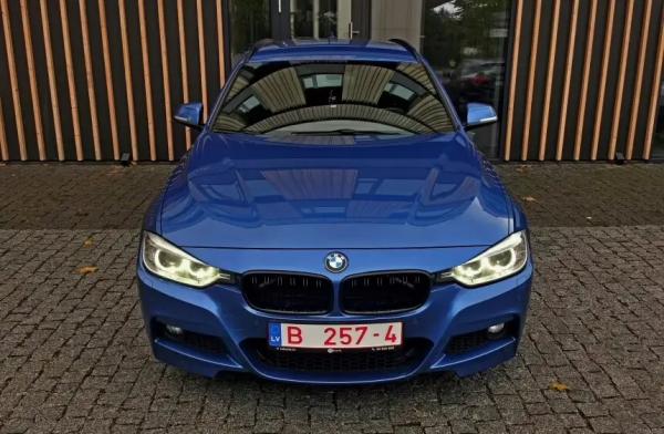 Blue BMW 318 2013 in Riga, with an engine capacity of 2.00 L and mileage of 253 thousand km for 12690 €, photo 3 on AUTOMOTO.COM.LV