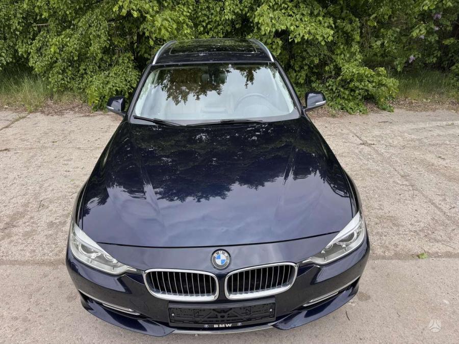 Blue BMW 318 2013 in Siauliai, with an engine capacity of 2.00 L and mileage of 290 thousand km for 5650 €, photo 5 on AUTOMOTO.COM.LV