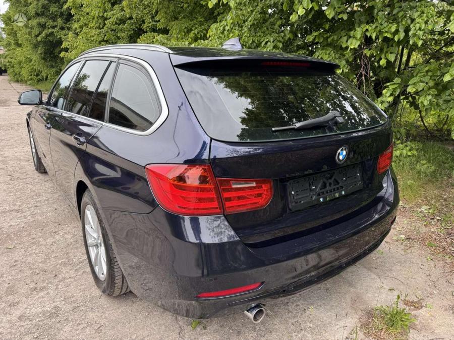Blue BMW 318 2013 in Siauliai, with an engine capacity of 2.00 L and mileage of 290 thousand km for 5650 €, photo 8 on AUTOMOTO.COM.LV