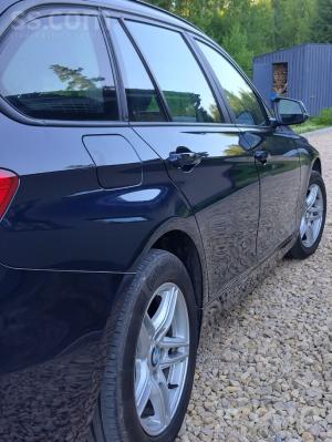 Zils BMW 318 2013 Rīga, ar dzinēja tilpumu 2.00 L un nobraukumu 242 tūkst. km par 5099 €, foto 8 vietnē AUTOMOTO.COM.LV