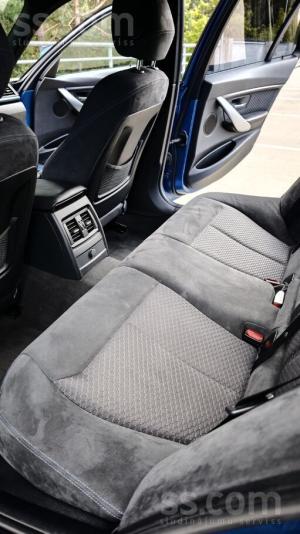 Blue BMW 318 2013 in Riga, with an engine capacity of 2.00 L and mileage of 279 thousand km for 8000 €, photo 5 on AUTOMOTO.COM.LV