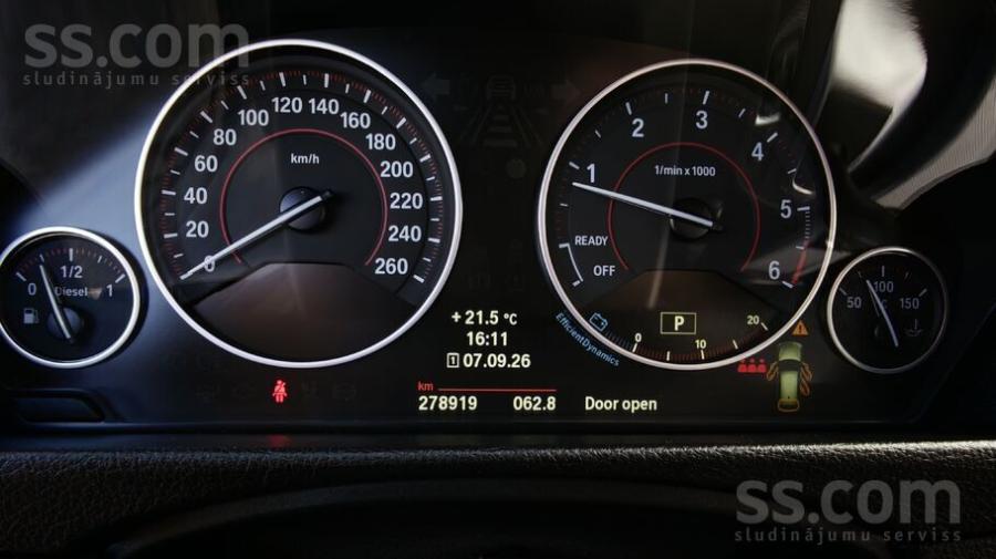 Blue BMW 318 2013 in Riga, with an engine capacity of 2.00 L and mileage of 279 thousand km for 8000 €, photo 11 on AUTOMOTO.COM.LV