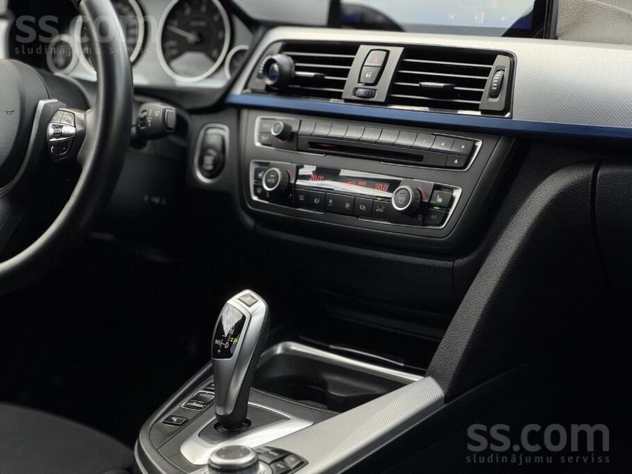 Blue BMW 318 2013 in Riga, with an engine capacity of 2.00 L and mileage of 280 thousand km for 9450 €, photo 21 on AUTOMOTO.COM.LV