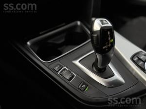 Blue BMW 318 2013 in Riga, with an engine capacity of 2.00 L and mileage of 280 thousand km for 9450 €, photo 27 on AUTOMOTO.COM.LV