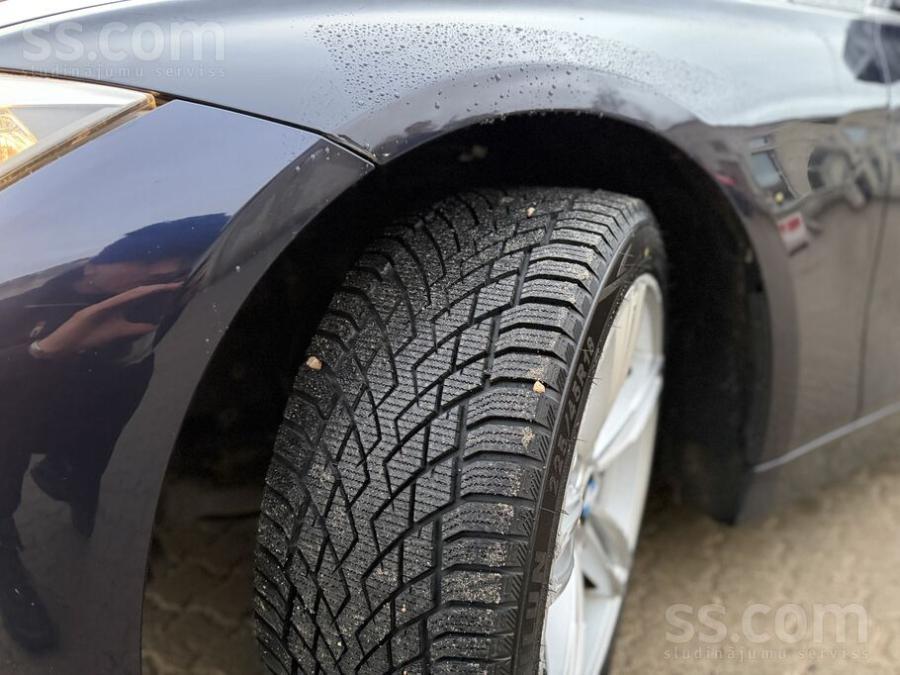 Blue BMW 318 2013 in Riga, with an engine capacity of 1.80 L and mileage of 345 thousand km for 6250 €, photo 20 on AUTOMOTO.COM.LV