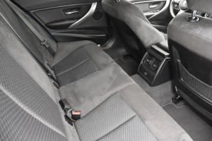 Blue BMW 318 2014 in Marupe, with an engine capacity of 2.00 L and mileage of 314 thousand km for 9900 €, photo 12 on AUTOMOTO.COM.LV