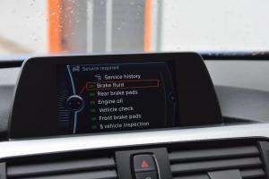 Blue BMW 318 2014 in Marupe, with an engine capacity of 2.00 L and mileage of 314 thousand km for 9900 €, photo 15 on AUTOMOTO.COM.LV
