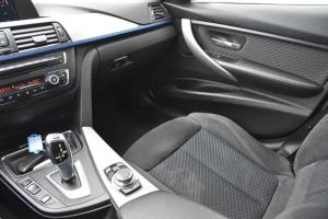 Blue BMW 318 2014 in Marupe, with an engine capacity of 2.00 L and mileage of 314 thousand km for 9900 €, photo 26 on AUTOMOTO.COM.LV
