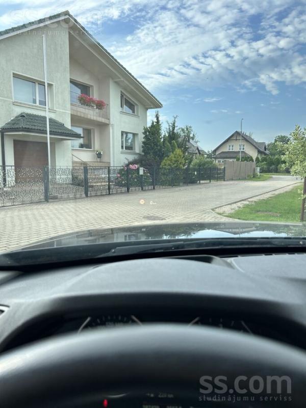 Blue BMW 318 2015 in Liepaja, with an engine capacity of 2.00 L and mileage of 287 thousand km for 9500 €, photo 10 on AUTOMOTO.COM.LV