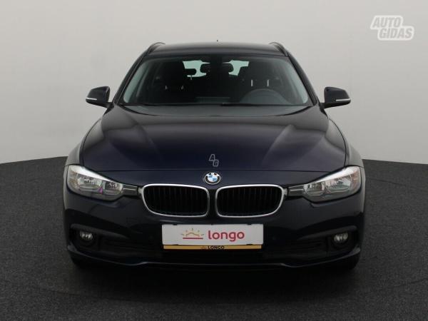 Blue BMW 318 2016 in Vilnius, with an engine capacity of 2.00 L and mileage of 149 thousand km for 11999 €, photo 3 on AUTOMOTO.COM.LV