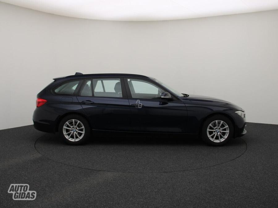 Blue BMW 318 2016 in Vilnius, with an engine capacity of 2.00 L and mileage of 149 thousand km for 11999 €, photo 9 on AUTOMOTO.COM.LV