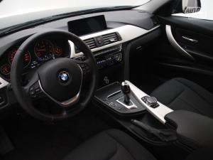 Blue BMW 318 2016 in Vilnius, with an engine capacity of 2.00 L and mileage of 149 thousand km for 11999 €, photo 16 on AUTOMOTO.COM.LV