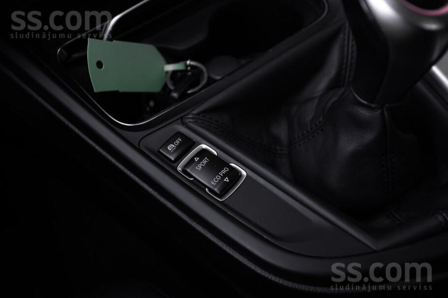 Zils BMW 318 2016 Jelgava, ar dzinēja tilpumu 2.00 L un nobraukumu 0 tūkst. km par 8950 €, foto 11 vietnē AUTOMOTO.COM.LV
