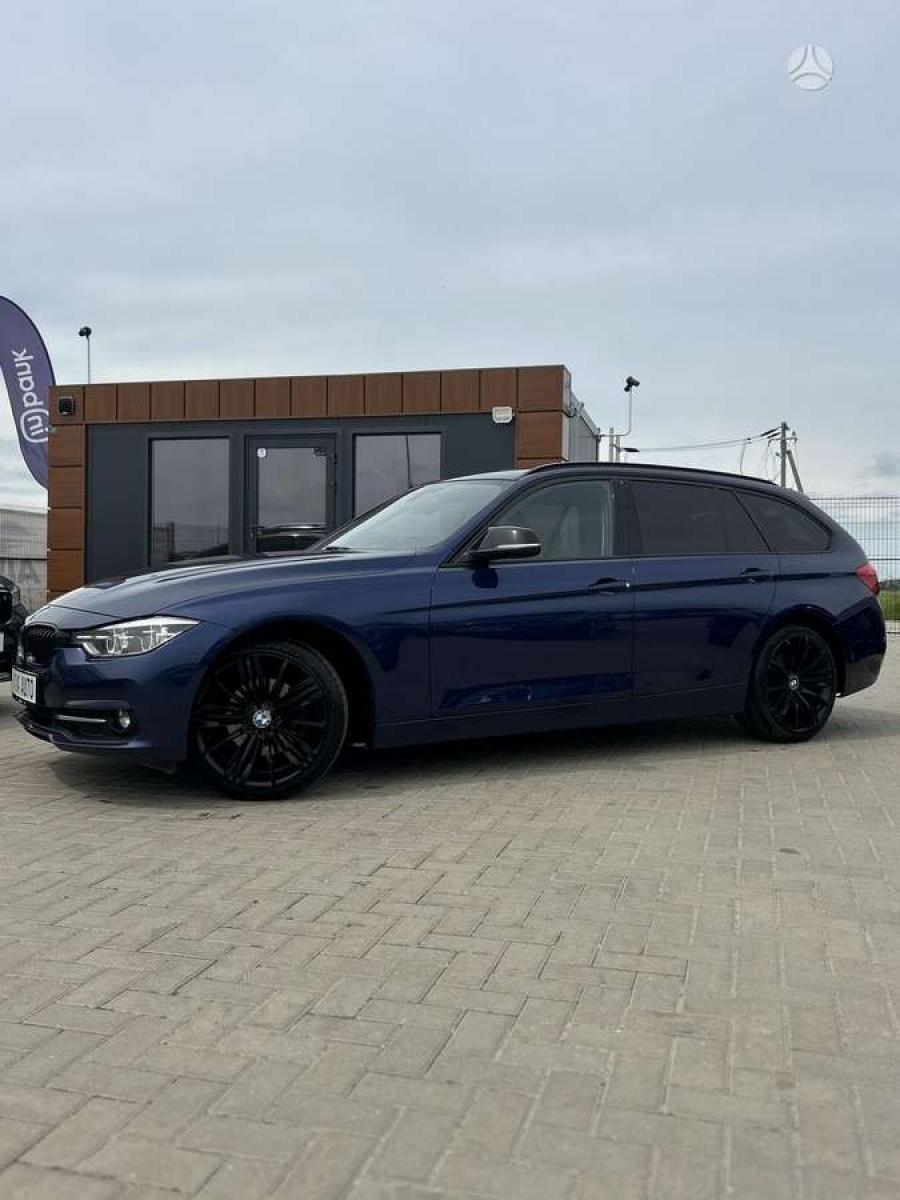 Blue BMW 318 2016 in Kaunas, with an engine capacity of 2.00 L and mileage of 299 thousand km for 9500 €, photo 3 on AUTOMOTO.COM.LV