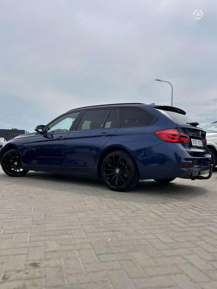 Blue BMW 318 2016 in Kaunas, with an engine capacity of 2.00 L and mileage of 299 thousand km for 9500 €, photo 14 on AUTOMOTO.COM.LV