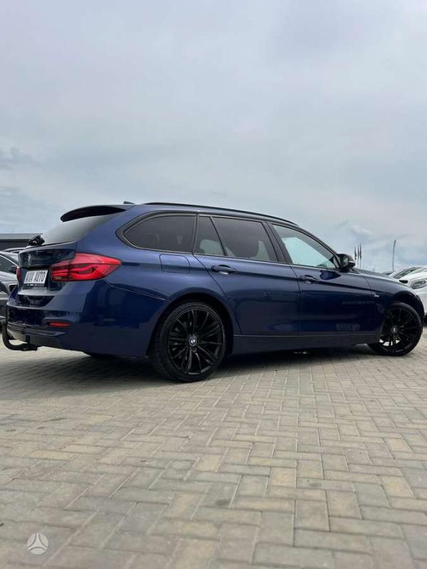 Blue BMW 318 2016 in Kaunas, with an engine capacity of 2.00 L and mileage of 299 thousand km for 9500 €, photo 9 on AUTOMOTO.COM.LV