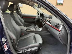 Blue BMW 318 2017 in Utena, with an engine capacity of 2.00 L and mileage of 283 thousand km for 8950 €, photo 20 on AUTOMOTO.COM.LV