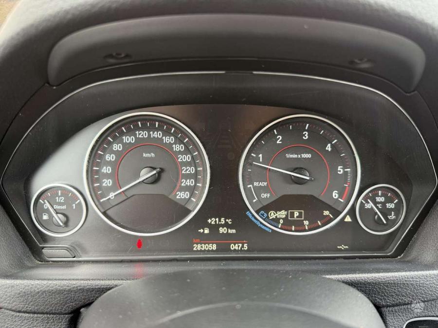 Blue BMW 318 2017 in Utena, with an engine capacity of 2.00 L and mileage of 283 thousand km for 8950 €, photo 26 on AUTOMOTO.COM.LV