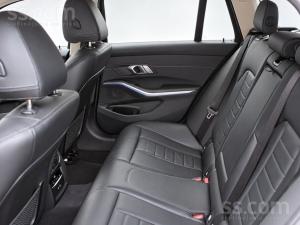 Синий БМВ 318 2020 в Рига, объемом двигателя 2.00 л и пробегом 226 тыс. км за 14900 €, фото 11 на AUTOMOTO.COM.LV