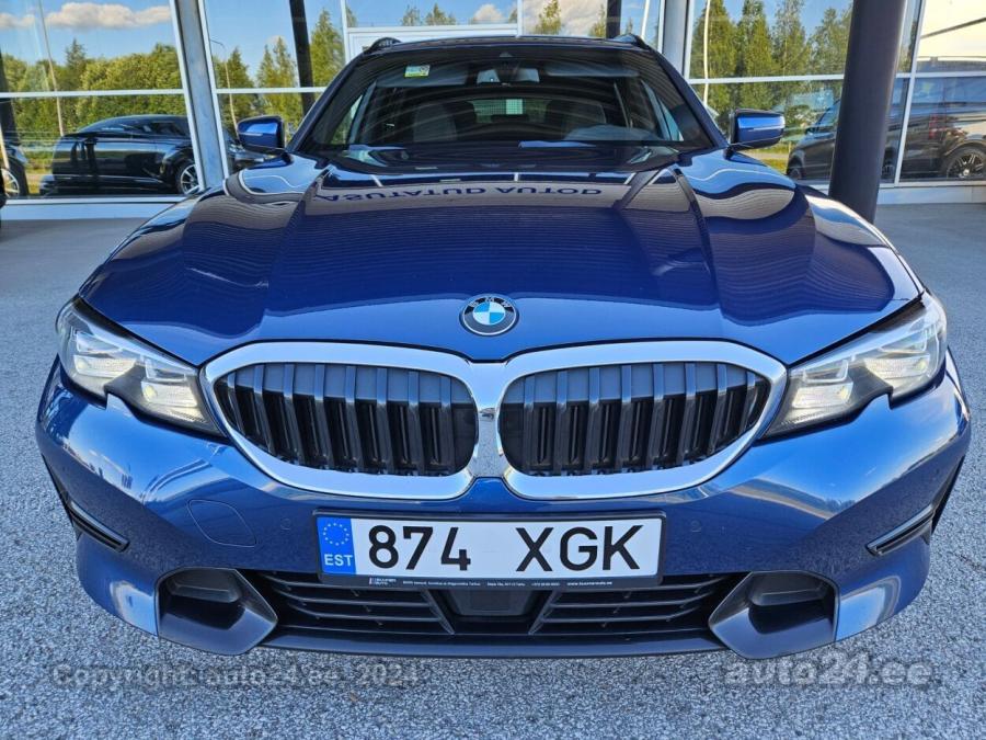 Zils BMW 318 2022 Tallina, ar dzinēja tilpumu 2.00 L un nobraukumu 159 tūkst. km par 26000 €, foto 6 vietnē AUTOMOTO.COM.LV