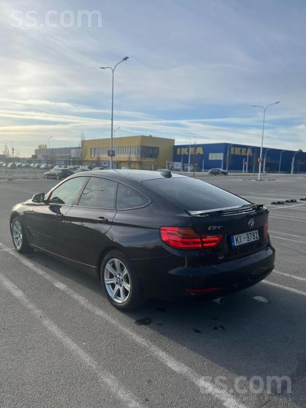 Brown BMW 318 2014 in Riga, with an engine capacity of 2.00 L and mileage of 312 thousand km for 10900 €, photo 3 on AUTOMOTO.COM.LV