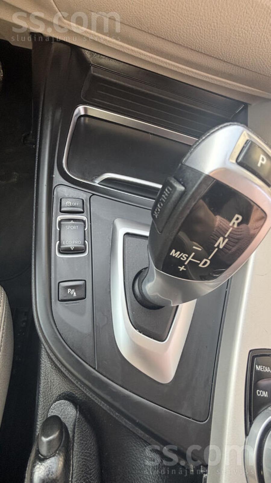 Brūns BMW 318 2017 Saldus, ar dzinēja tilpumu 2.00 L un nobraukumu 210 tūkst. km par 12500 €, foto 7 vietnē AUTOMOTO.COM.LV