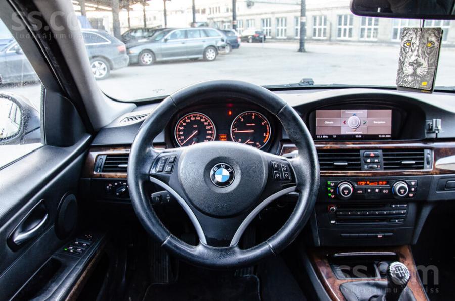 Brown BMW 318 2007 in Riga, with an engine capacity of 2.00 L and mileage of 525 thousand km for 3750 €, photo 8 on AUTOMOTO.COM.LV