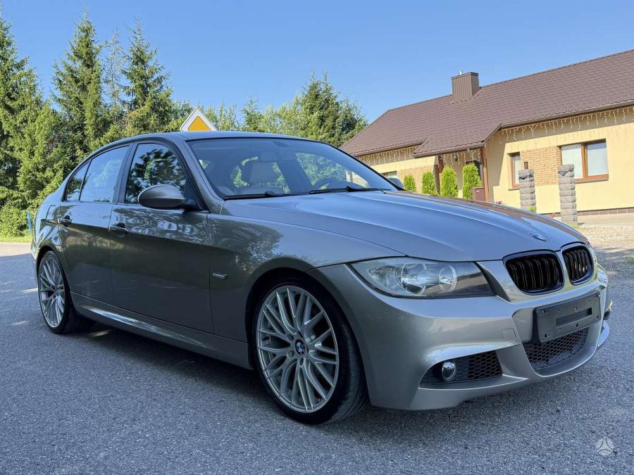 Brown BMW 318 2008 in Utena, with an engine capacity of 2.00 L and mileage of 292 thousand km for 3990 €, photo 7 on AUTOMOTO.COM.LV