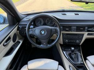Brown BMW 318 2008 in Utena, with an engine capacity of 2.00 L and mileage of 292 thousand km for 3990 €, photo 16 on AUTOMOTO.COM.LV