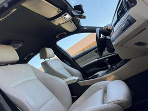 Brown BMW 318 2008 in Utena, with an engine capacity of 2.00 L and mileage of 292 thousand km for 3990 €, photo 21 on AUTOMOTO.COM.LV