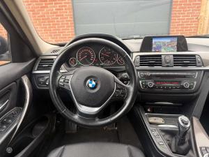 Brūns BMW 318 2013 Šauļi, ar dzinēja tilpumu 2.00 L un nobraukumu 215 tūkst. km par 6100 €, foto 5 vietnē AUTOMOTO.COM.LV