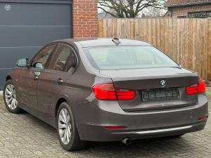 Brūns BMW 318 2013 Šauļi, ar dzinēja tilpumu 2.00 L un nobraukumu 215 tūkst. km par 6100 €, foto 10 vietnē AUTOMOTO.COM.LV