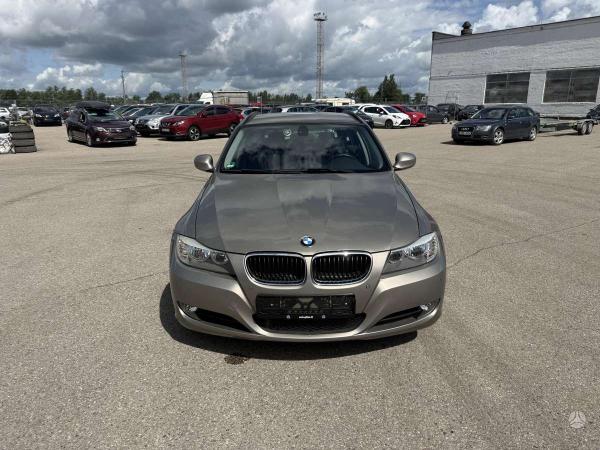 Brūns BMW 318 2010 Marijampole, ar dzinēja tilpumu 2.00 L un nobraukumu 230 tūkst. km par 3950 €, foto 7 vietnē AUTOMOTO.COM.LV