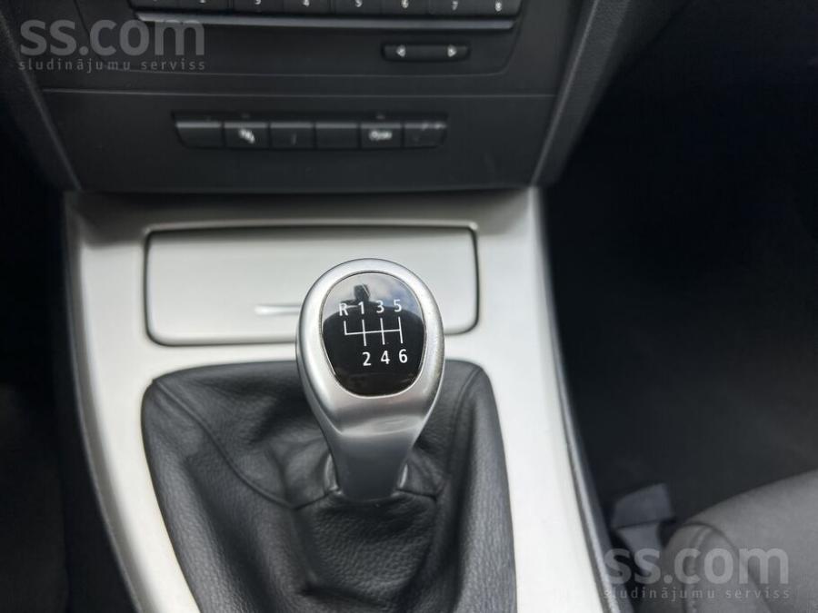 Brūns BMW 318 2011 Liepāja, ar dzinēja tilpumu 2.00 L un nobraukumu 273 tūkst. km par 4150 €, foto 24 vietnē AUTOMOTO.COM.LV
