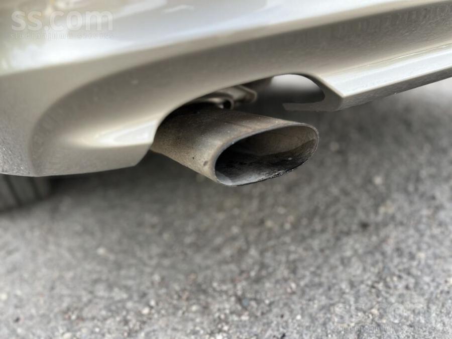 Brūns BMW 318 2011 Liepāja, ar dzinēja tilpumu 2.00 L un nobraukumu 273 tūkst. km par 4150 €, foto 28 vietnē AUTOMOTO.COM.LV