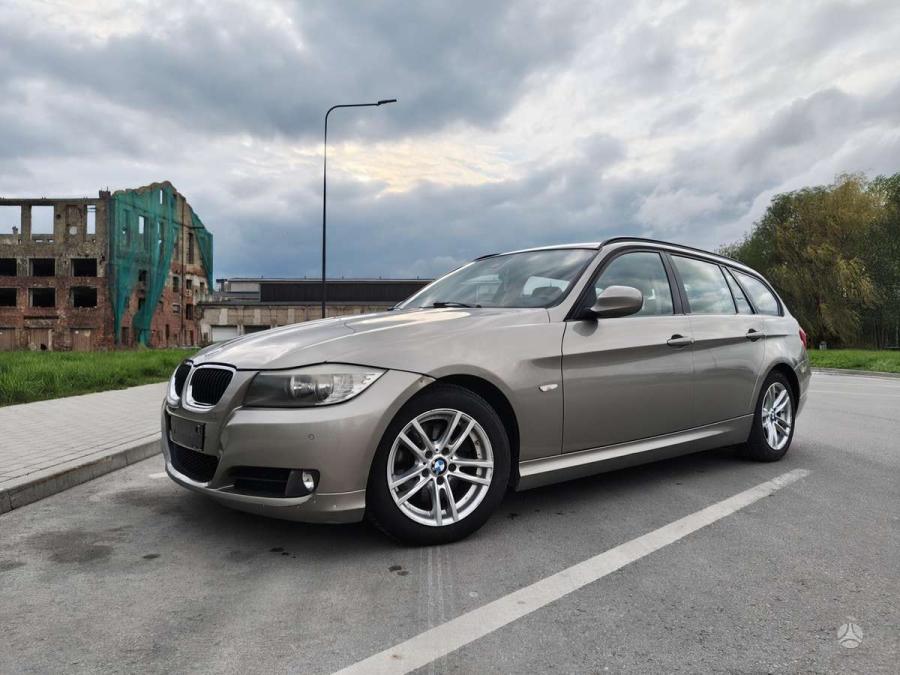 Brūns BMW 318 2011 Šauļi, ar dzinēja tilpumu 2.00 L un nobraukumu 247 tūkst. km par 4250 €, foto 3 vietnē AUTOMOTO.COM.LV